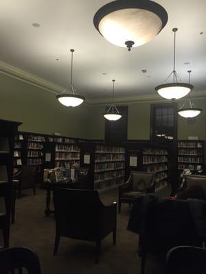 GEORGETOWN PUBLIC LIBRARY - Updated November 2025 - 20 Photos & 27 ...