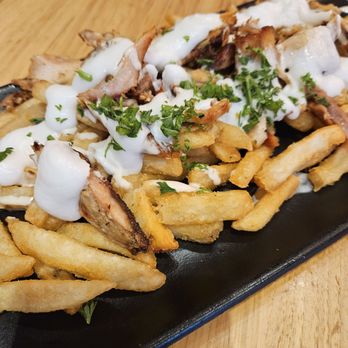 PARAMOUNT MIDDLE EASTERN KITCHEN - Updated October 2025 - 330 Photos ...