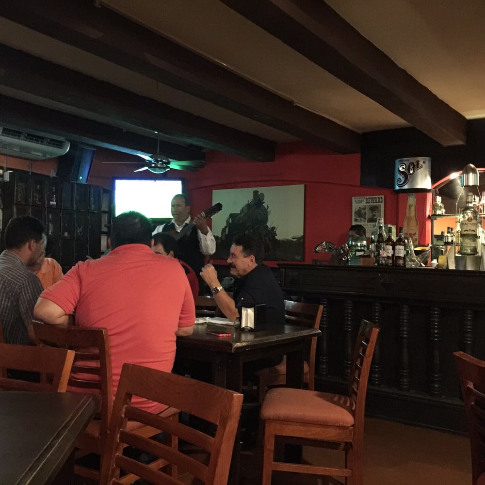 CANTINA LA CURVA - Updated December 2025 - Av. Andres Quintana Roo ...