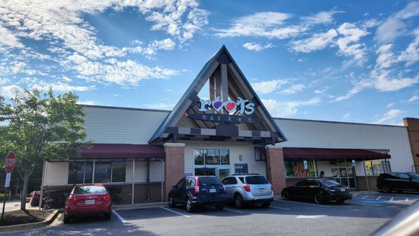 ROOTS MARKET - Updated November 2025 - 144 Photos & 99 Reviews - 5805 ...