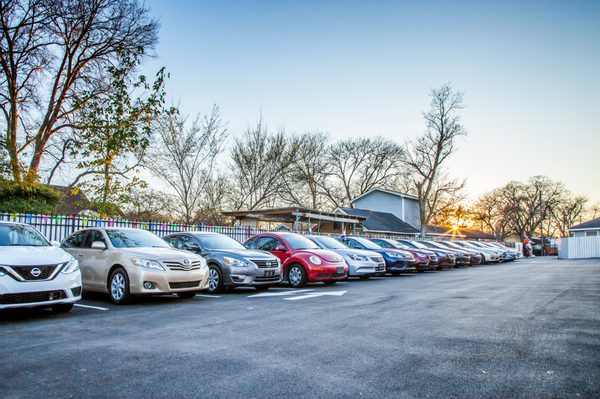 UNIVERSAL AUTO CENTER - Updated November 2025 - 57 Photos & 60 Reviews ...