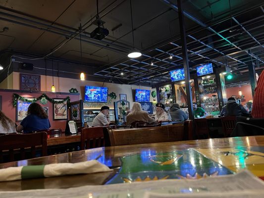 THE HARP BAR AND RESTAURANT - Updated December 2025 - 205 Photos & 205 ...