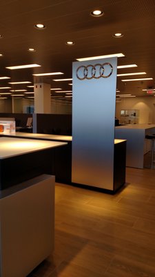 AUDI OF HUNTINGTON - Updated December 2025 - 26 Photos & 97 Reviews ...