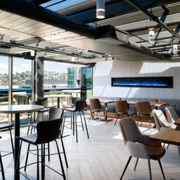 ALTITUDE SKY LOUNGE - Updated December 2025 - 384 Photos & 193 Reviews ...