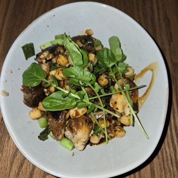 LYRA - Updated July 2024 - 593 Photos & 315 Reviews - 935 W Eastland ...