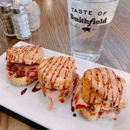 TASTE OF SMITHFIELD - Updated July 2025 - 224 Photos & 171 Reviews ...