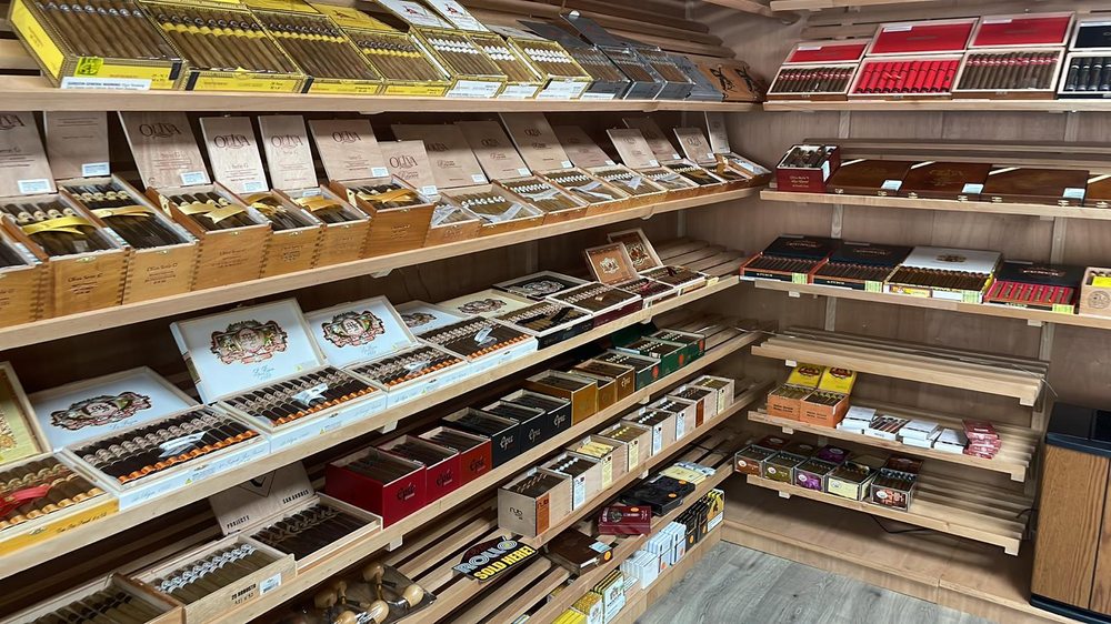 LUXURY SMOKE & CIGAR - Updated January 2026 - 12 Reviews - 32301 Camino ...