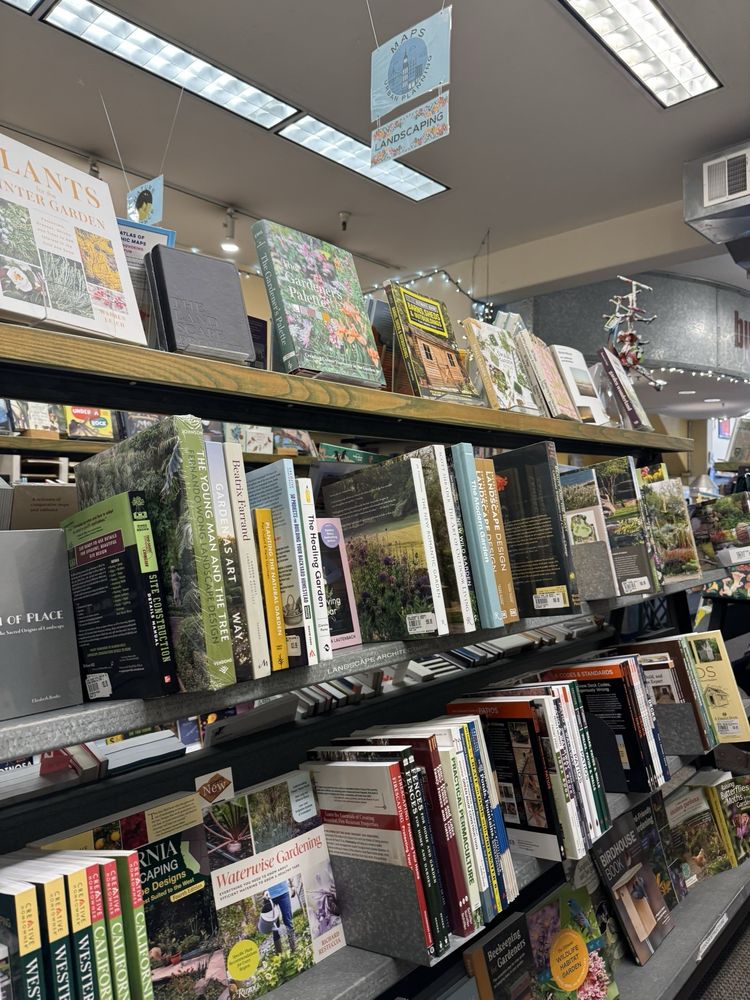 BUILDERS BOOKSOURCE - Updated December 2025 - 41 Photos & 80 Reviews - 1817 4th St, Berkeley ...