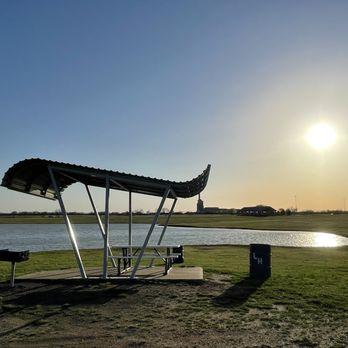 LAKE HALBERT BEACH PARK - Updated December 2025 - 20 Photos - 1600 Lake ...