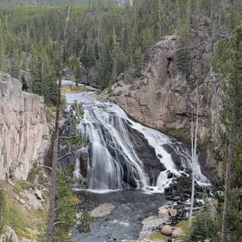 KARST STAGE - Updated January 2026 - 15 Photos & 36 Reviews - 511 N ...