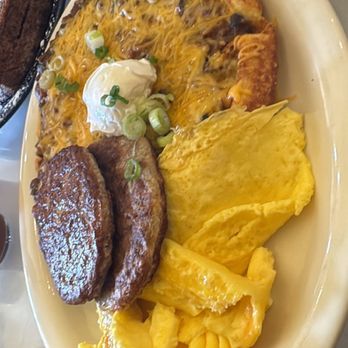 CAFE 222 - Updated December 2024 - 1767 Photos & 2394 Reviews - 222 ...