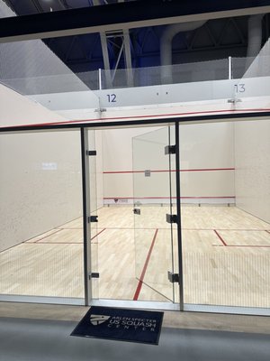 ARLEN SPECTER US SQUASH CENTER - Updated March 2025 - 17 Photos - 25 N ...