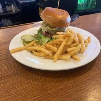 BRACK’S TAVERN - Updated May 2025 - 123 Photos & 240 Reviews - 58 E ...