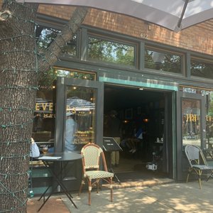 REVELERS HALL - 147 Photos & 75 Reviews - 412 N Bishop Ave, Dallas ...