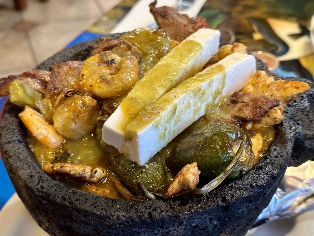 7 MARES GRILL - Updated July 2024 - 230 Photos & 255 Reviews - 200 W ...