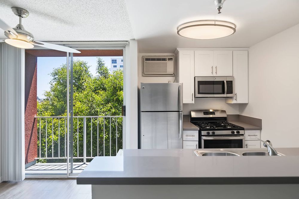 THE RUBY HOLLYWOOD - Updated September 2025 - 35 Photos & 17 Reviews ...