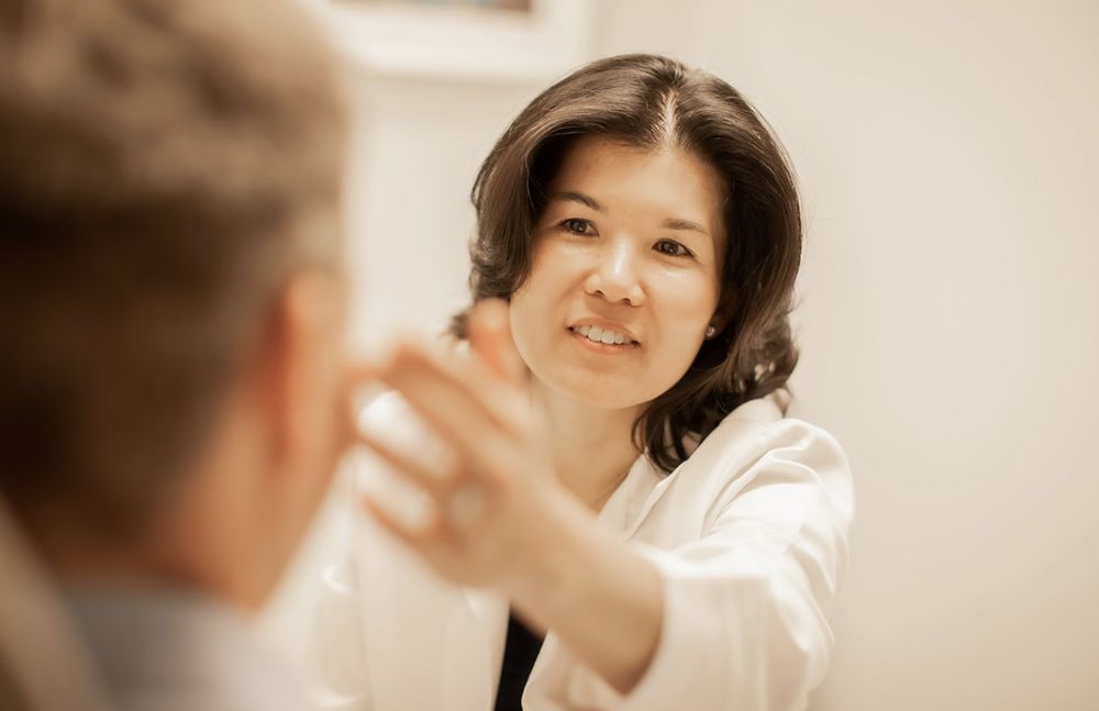 JENNIFER HUI, MD, FACS - THE EYELID INSTITUTE - Updated August 2025 ...