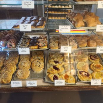 NEW ROMA BAKERY - Updated February 2025 - 151 Photos & 305 Reviews ...