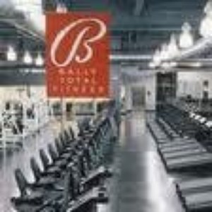 RETRO FITNESS - 105 Photos & 70 Reviews - 100 Commerce Way, Hackensack ...