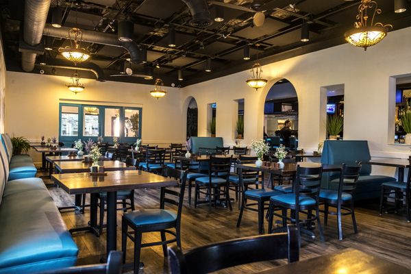 CAFE AGORA - Updated October 2025 - 579 Photos & 898 Reviews - 318 E ...