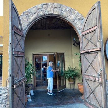 CAFE SANTA ROSA - Updated August 2024 - 161 Photos & 141 Reviews - 2615 ...