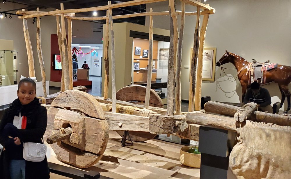 EL PASO MUSEUM OF HISTORY - 83 Photos & 22 Reviews - 510 North Santa Fe ...