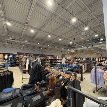 BOOT BARN - Updated December 2025 - 48 Photos - 5716 International Dr ...