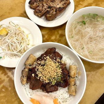 PHO MAC VIETNAMESE RESTAURANT - Updated September 2025 - 361 Photos ...