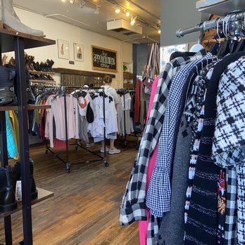 COMMON THREADS DENVER - Updated December 2025 - 50 Photos & 84 Reviews ...