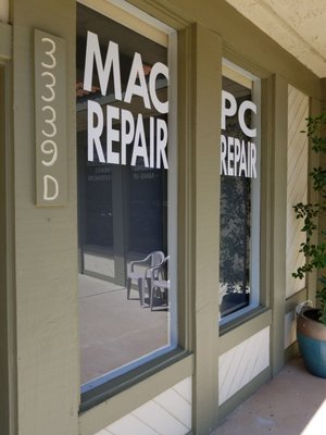 FASTEST MAC REPAIR AND PC REPAIR - NEWBURY PARK - Updated December 2025 ...