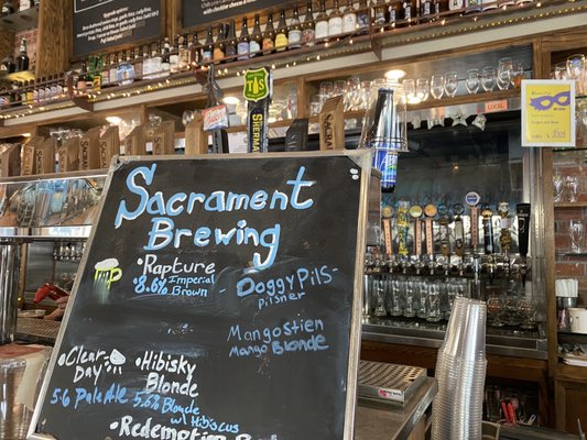 BURGERS AND BREW - 233 Photos & 421 Reviews - 301 Broadway St, Chico ...