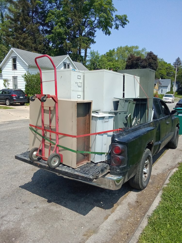 JUNK MONKEYS - Updated April 2024 - Request a Quote - 23 Photos - La ...