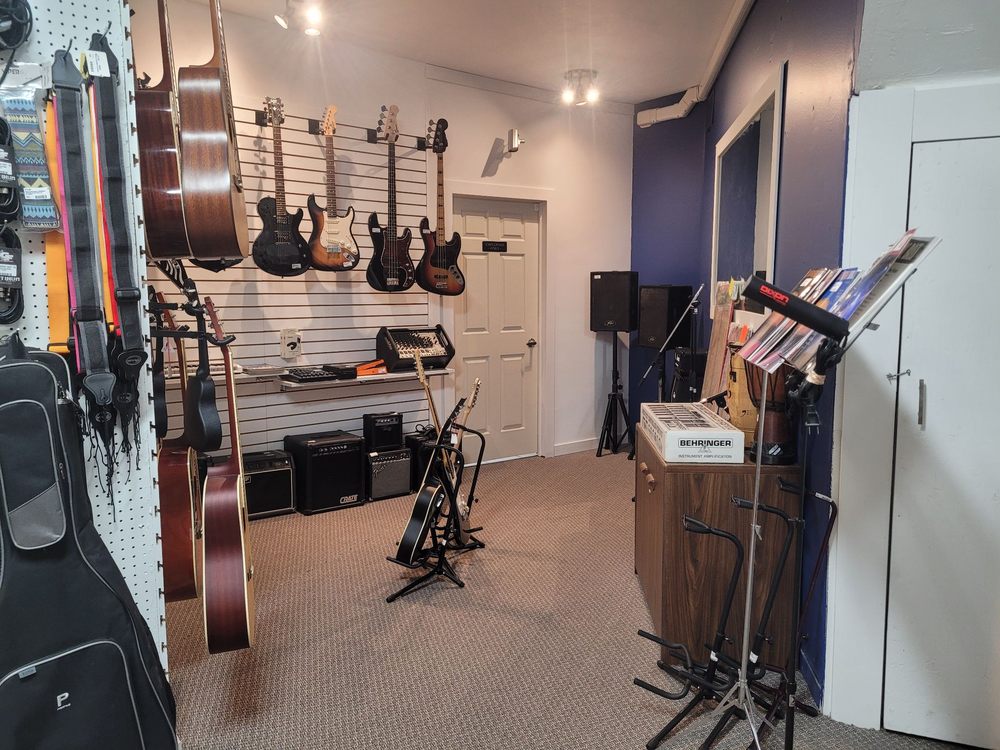 HOCK STARS - Updated December 2025 - 83 Main Street, Penetanguishene ...