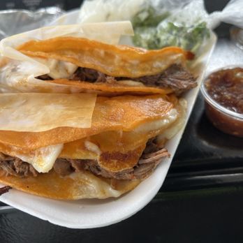 BIRRIERIA LITTLE TIJUANA - Updated February 2025 - 475 Photos & 698 ...