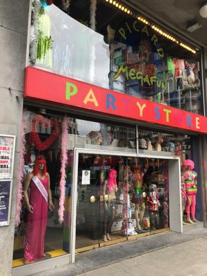 PICARD - MEGAFUN - Updated December 2025 - Rue du Marché au Charbon 43 ...