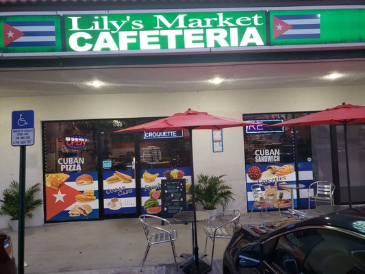 LILY’S MARKET CAFETERIA - 1780 SE Port St Lucie Blvd, Port Saint Lucie ...