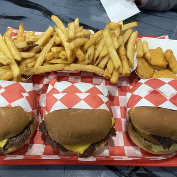 BURGER HAVEN - Updated May 2024 - 38 Photos & 23 Reviews - 916 Great ...