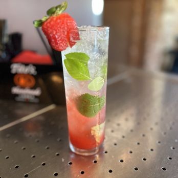 BLUE HOOK CAJUN SEAFOOD & BAR - Updated August 2024 - 62 Photos & 116 ...