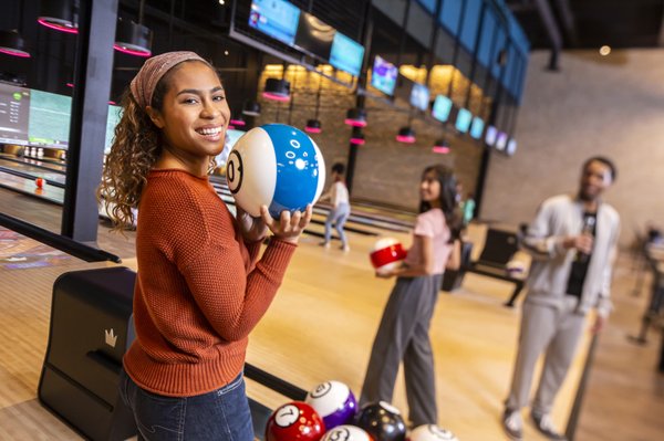 THE APEX - Updated January 2026 - 227 Photos & 70 Reviews - 1 Red Hawk ...