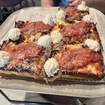 DROPTOP PIZZA - Updated September 2025 - 75 Photos & 46 Reviews - 107 W ...