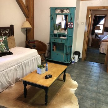 GRUENE COTTAGES - Updated December 2025 - 32 Photos & 15 Reviews - 1950 ...