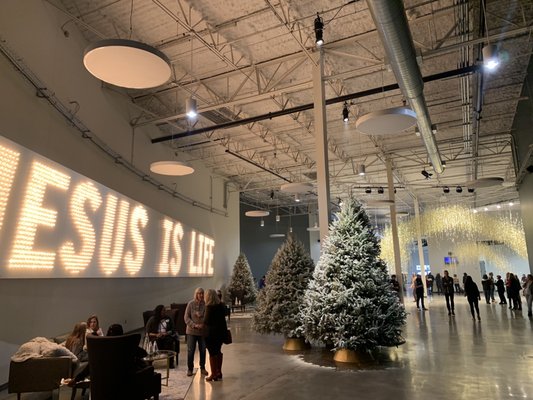 PASSION CITY CHURCH - Updated June 2025 - 222 Photos & 61 Reviews - 515 ...