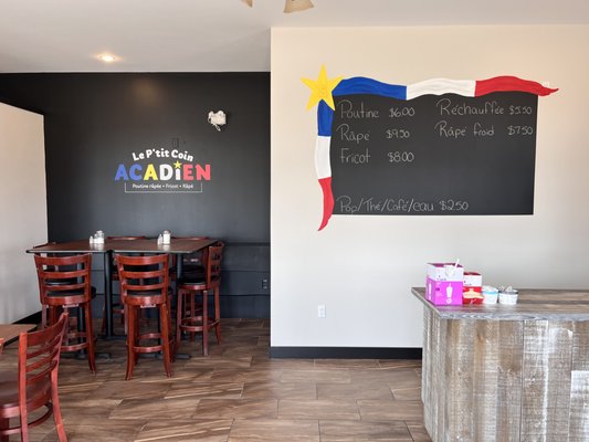 LE P’TIT COIN ACADIEN POUTINE RÂPÉE - Updated December 2025 - 16 Photos ...