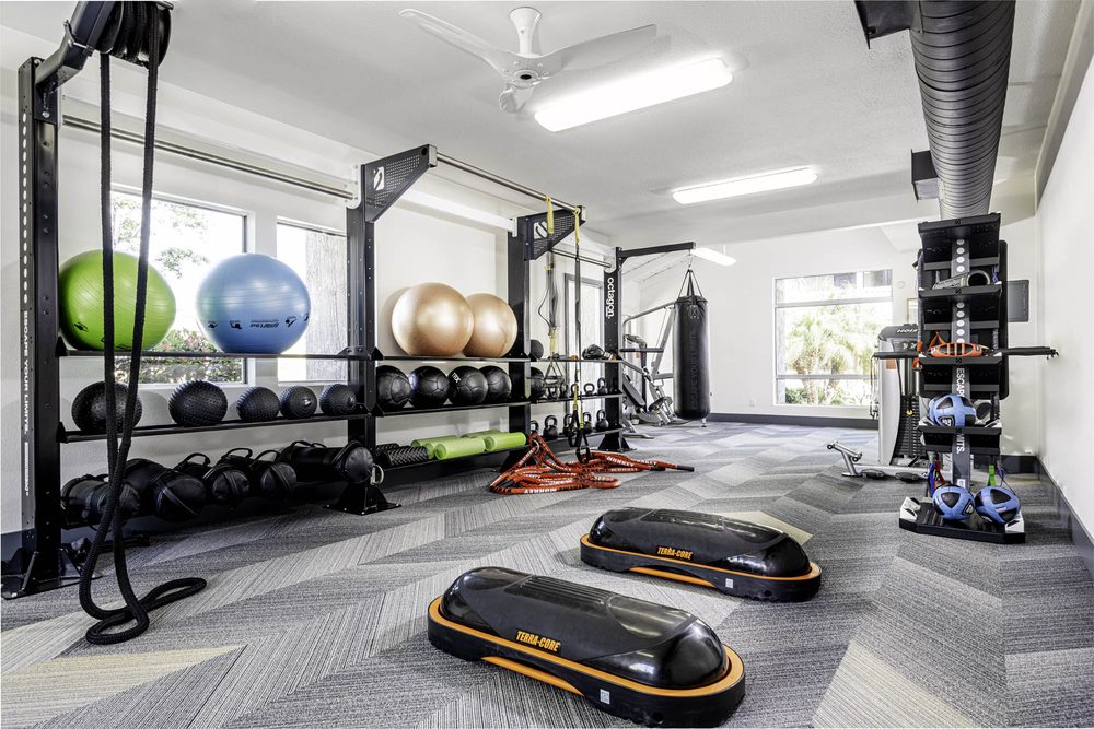 AXIOM TUSTIN - 99 Photos & 140 Reviews - 13921 Tustin East Dr, Tustin ...