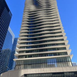 RADISSON BLU AQUA HOTEL - CHICAGO - 550 Photos & 376 Reviews - 221 N ...