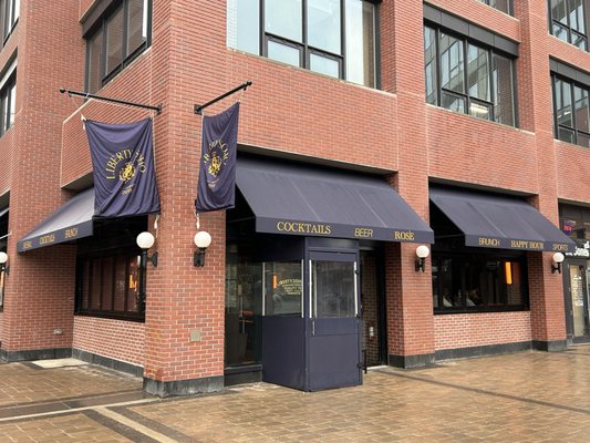 LIBERTY SOHO - Updated January 2025 - 29 Photos & 20 Reviews - 139 E ...