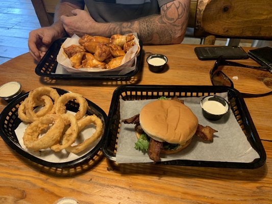 WING SHACK & CHEESEBURGER GRILL - Updated July 2025 - 50 Photos & 81 ...