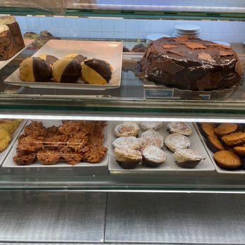 PADARIA RIBEIRO - Updated October 2025 - 78 Photos & 30 Reviews - Praça ...