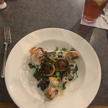 HALF SHELLS - Updated January 2026 - 217 Photos & 258 Reviews - 6617 ...