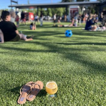 OAK TREE STATION - Updated June 2024 - 17 Photos & 11 Reviews - 5900 NW ...